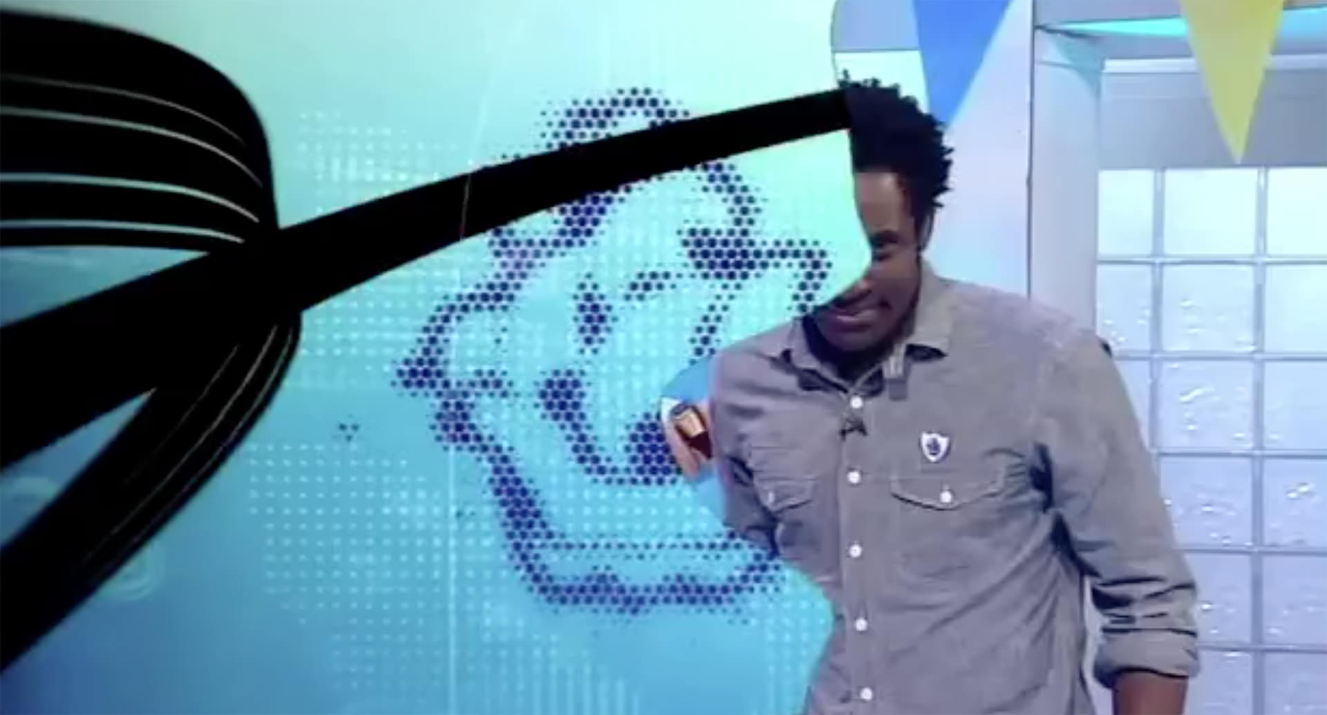 Blue Peter - Carl Warner